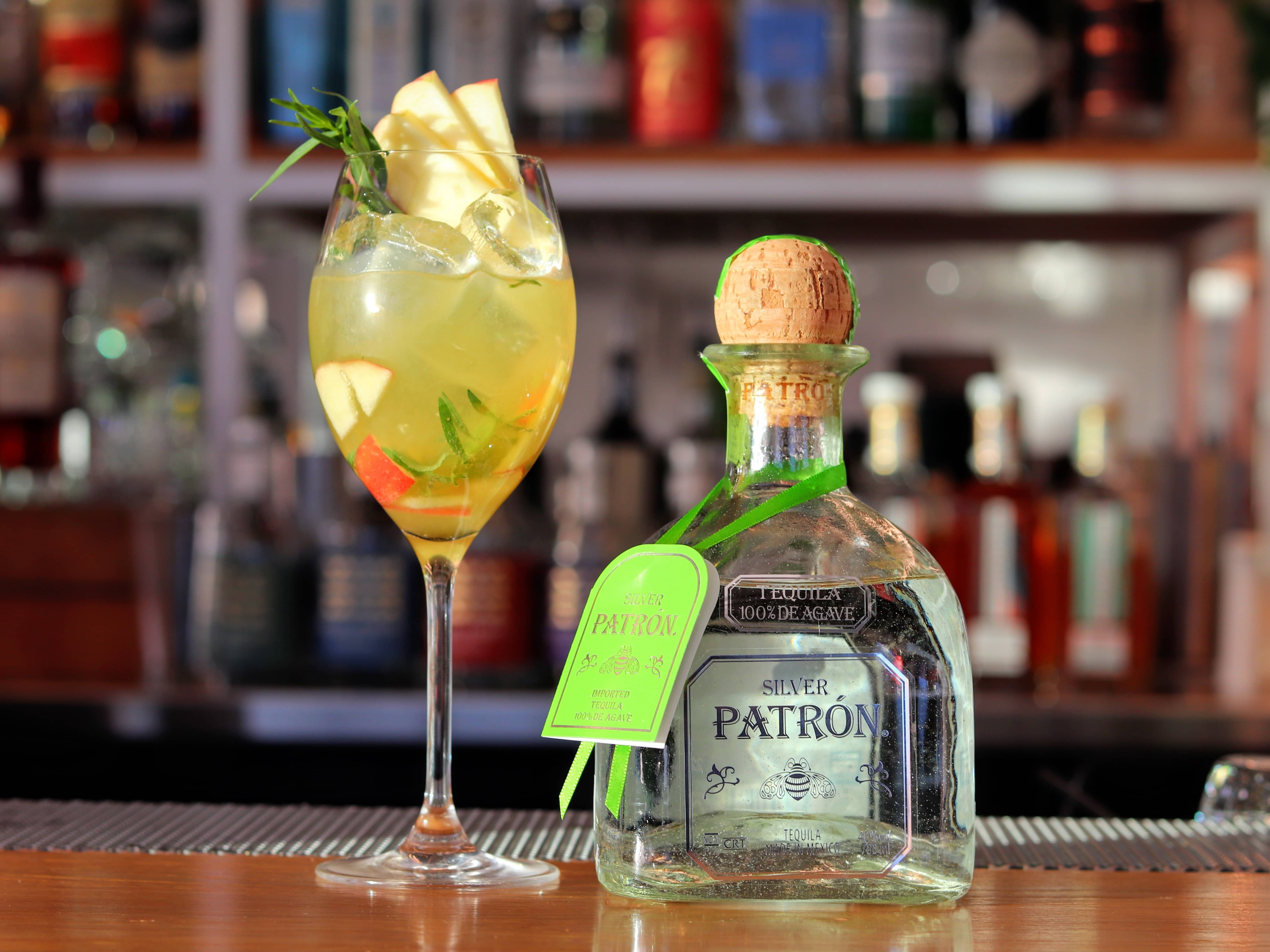 What's On | Live Music & Events | Captain Baxter St Kilda Beach