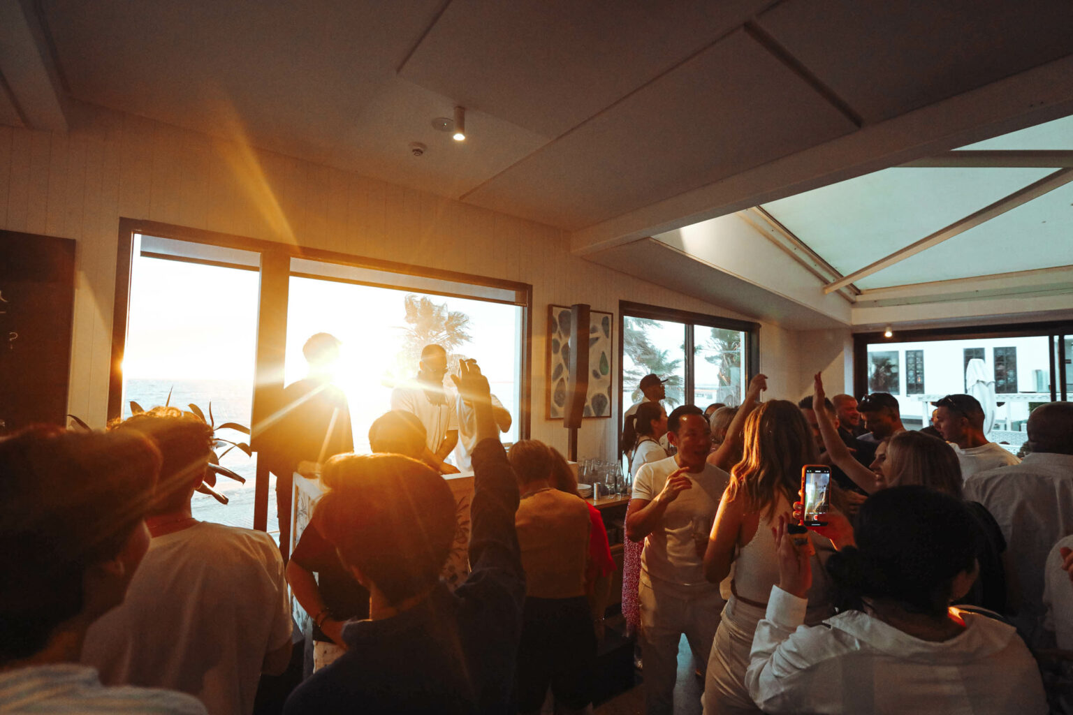 What's On | Live Music & Events | Captain Baxter St Kilda Beach